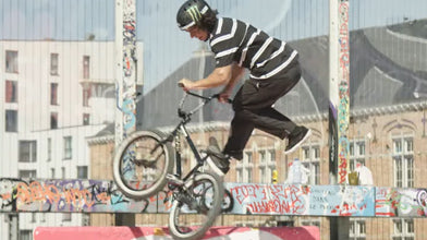 Kevin Peraza’s Brussels Plaza BMX Session Now Playing – Mongoose